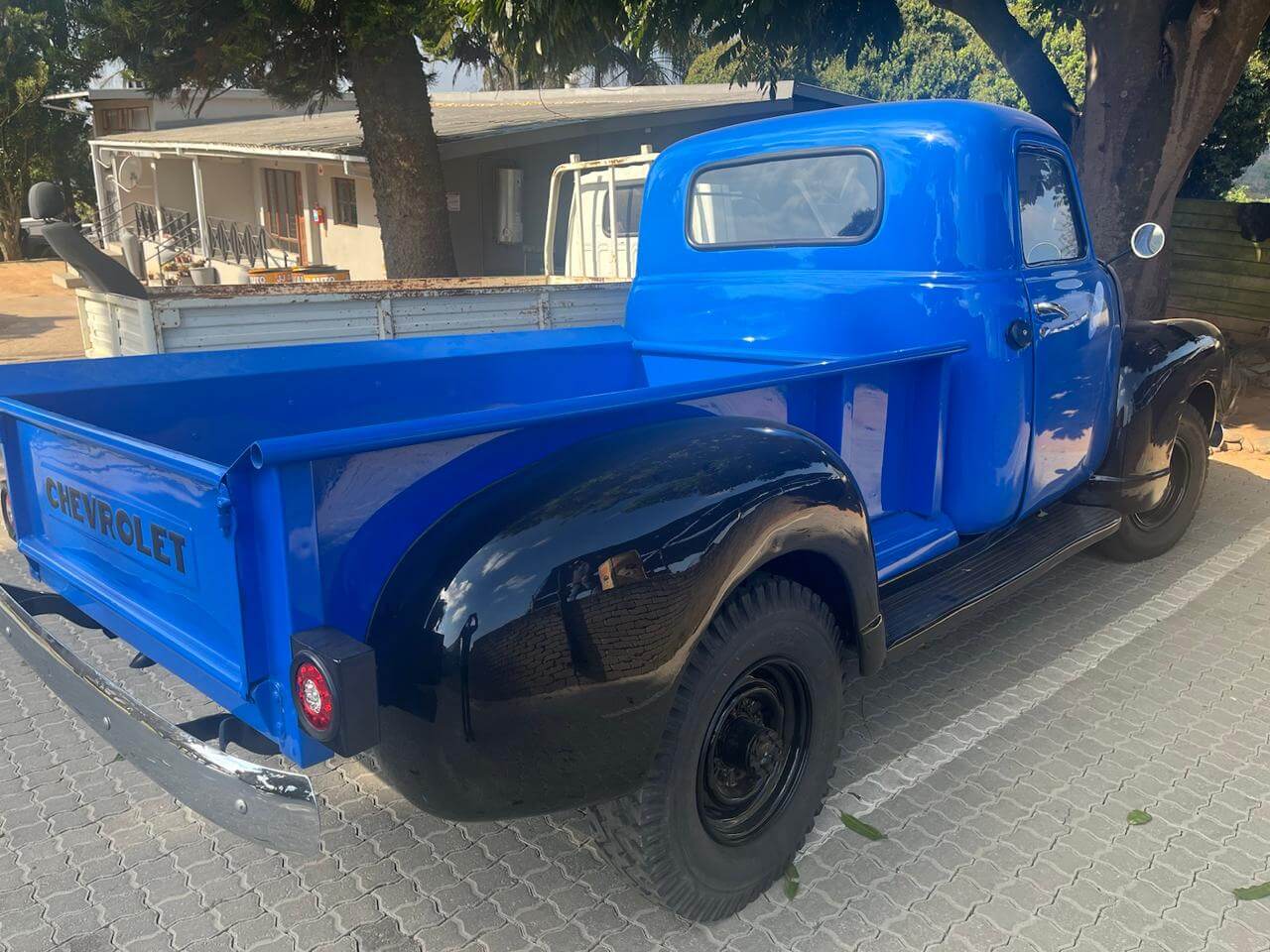Chevi Truck - JJ Auto